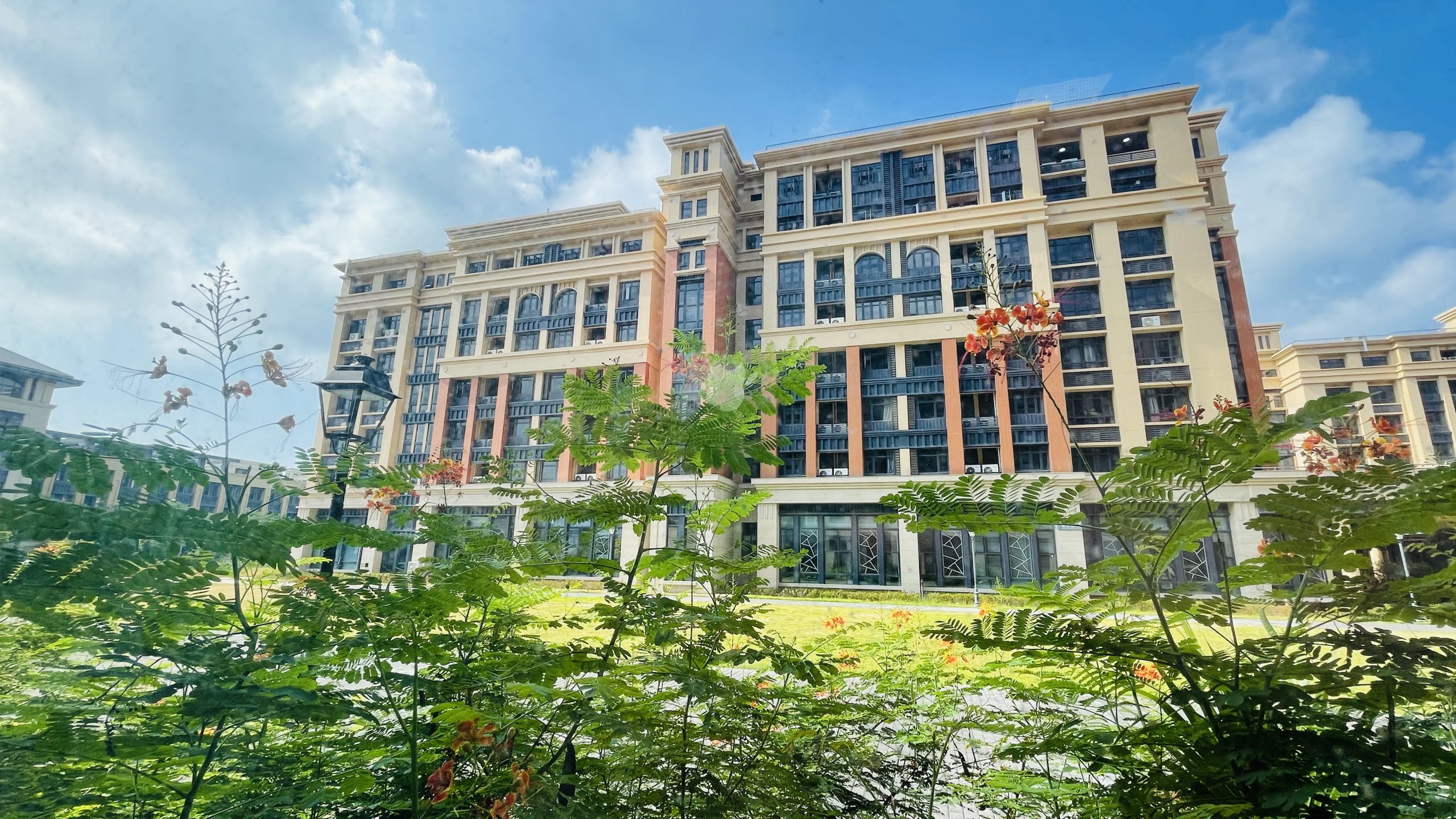 History - Ma Man Kei and Lo Pak Sam College | University of Macau